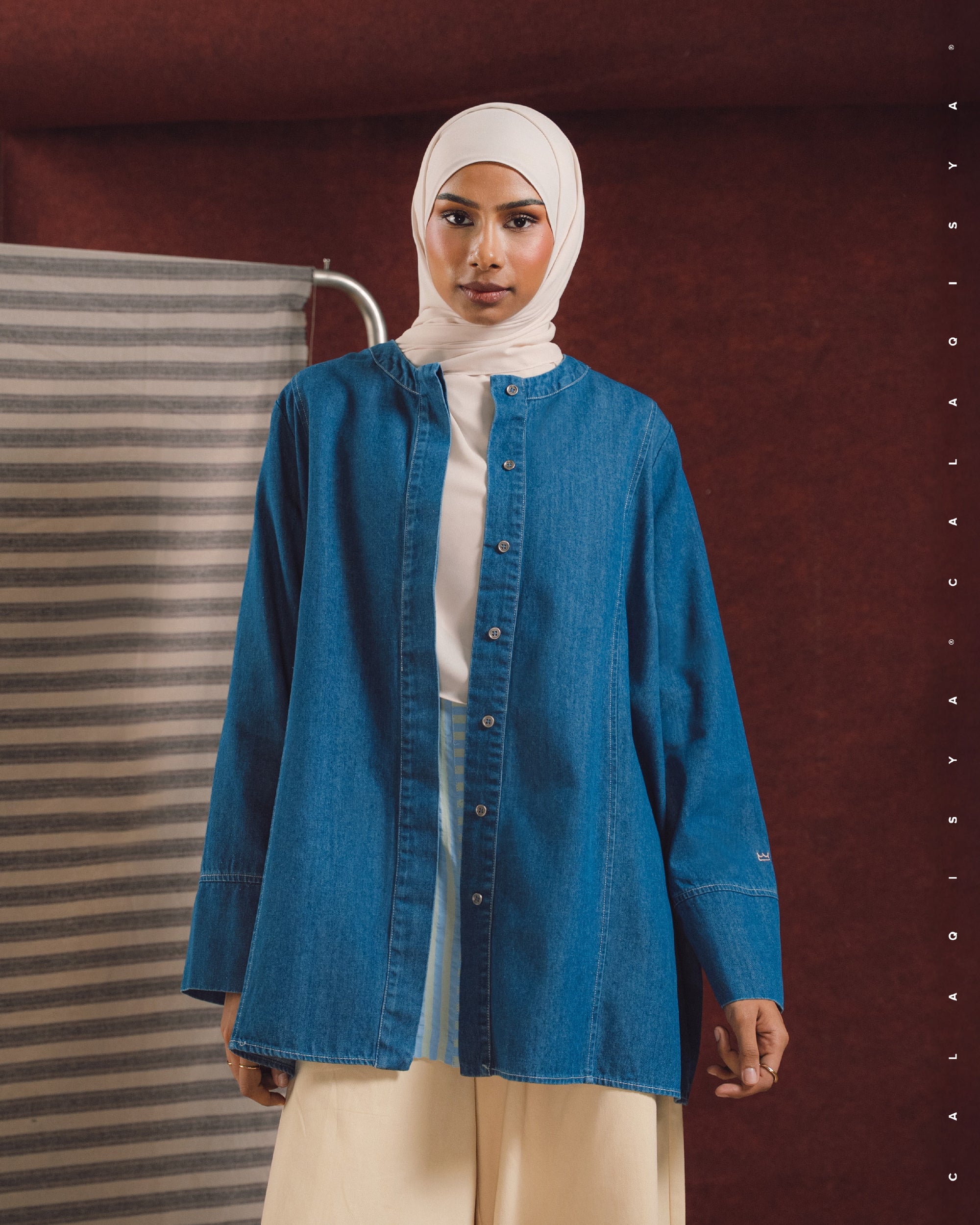 RANCH RAYS TOP IN BLUE DENIM – CalaQisya