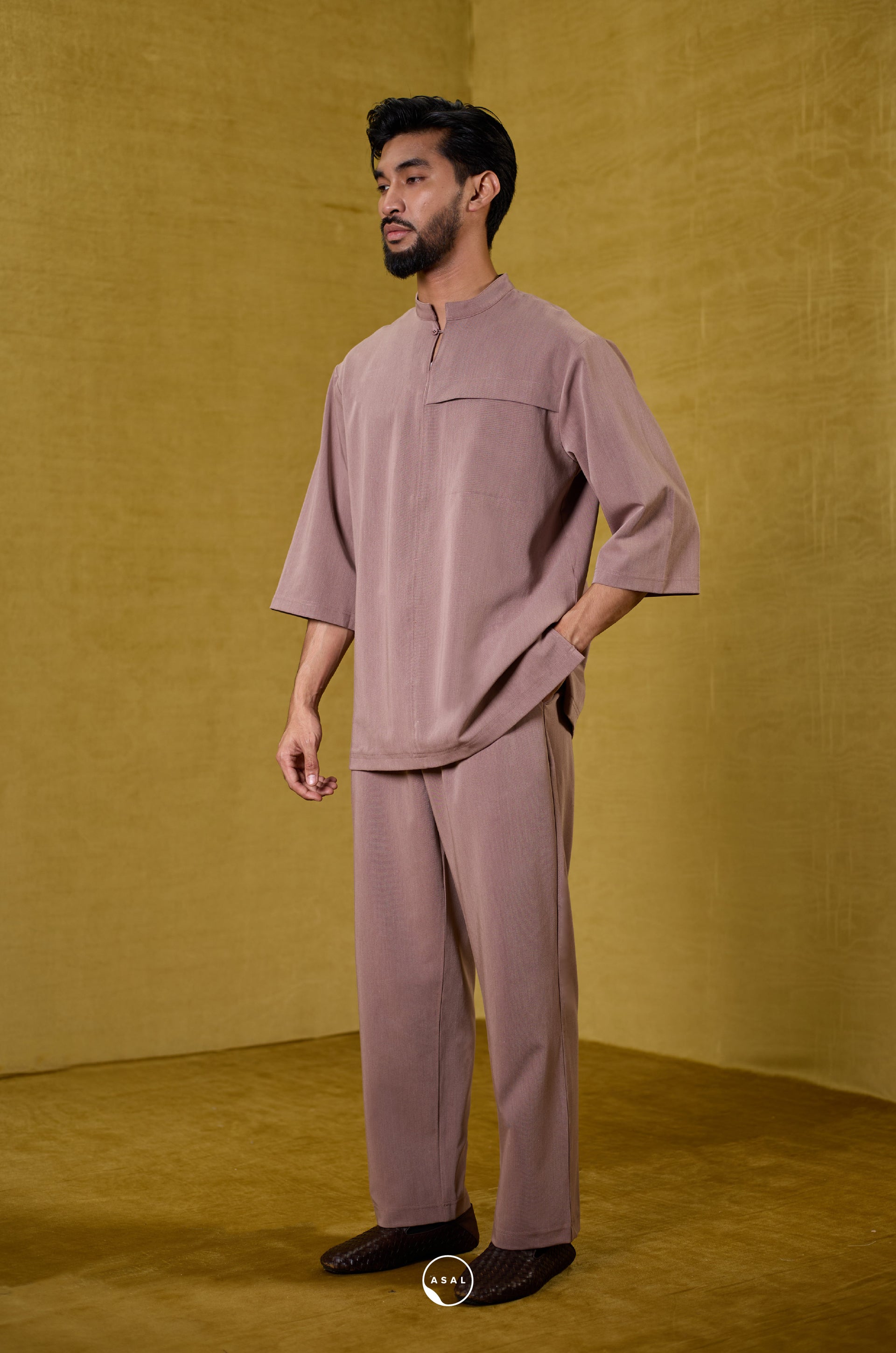 CHANDAK IN RUSSET – CalaQisya