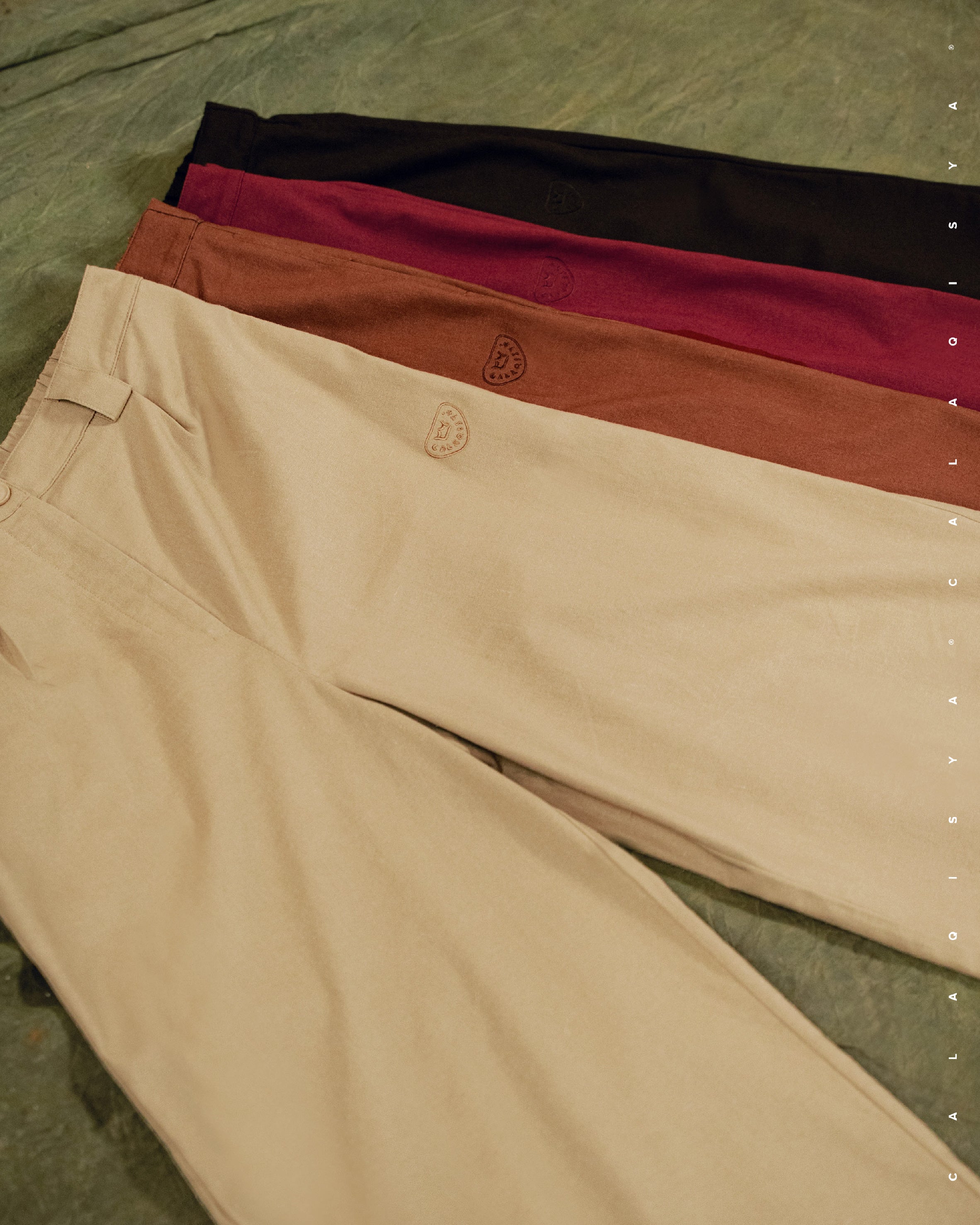 SEED PANTS IN BLACK – CalaQisya